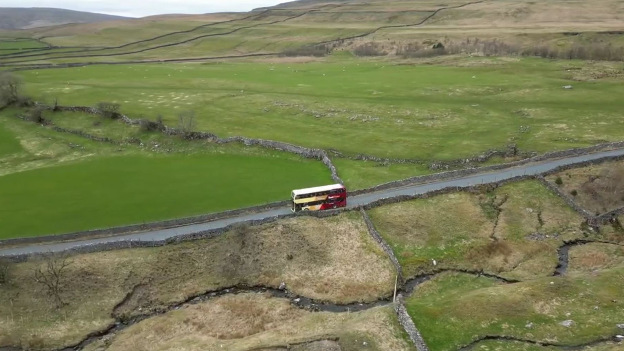 Explore the Yorkshire Dales with DalesBus 822 – Back for Summer 2025 ...